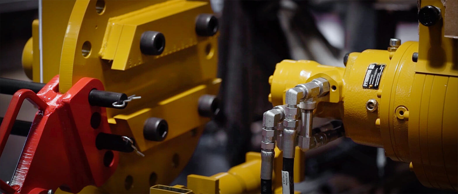 Tuxco Corporation | tuxco_hydraulic_cylinder_servicer